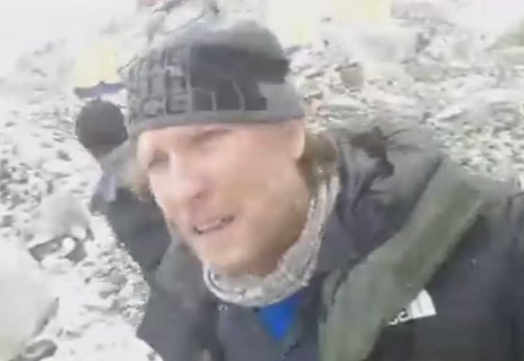 Avalanche Videos from South African Rob Bentley - SA People