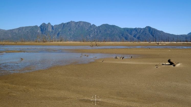 Haunting Photos Show Cape Town Gripped by Drought Crisis (About 100 ...