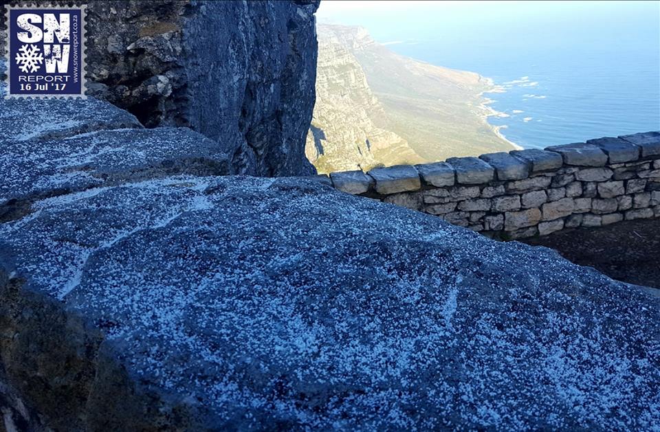 Snowing in South Africa from the Drakensberg to Table Mountain! - SA People
