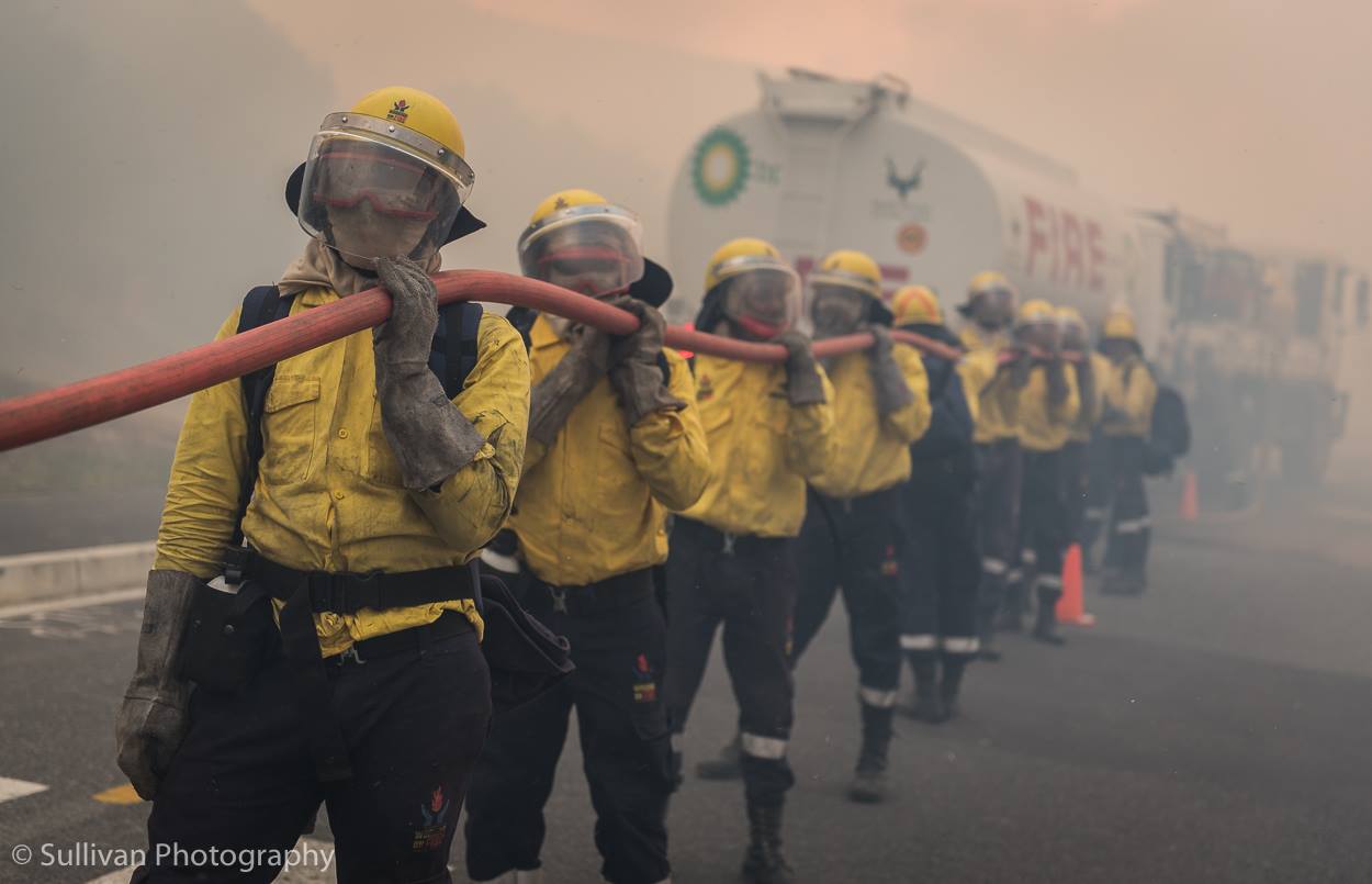 "Difficult Day" Ahead for Firefighters Battling Blaze on Day 4 in Cape ...