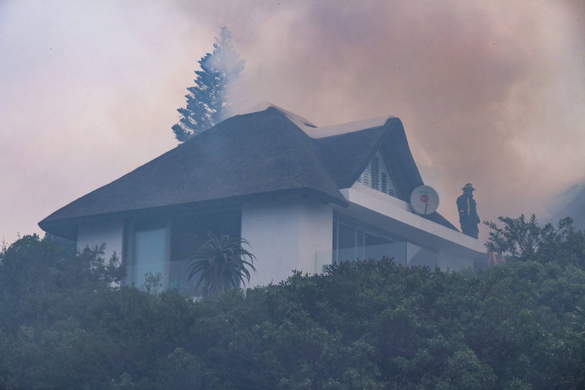 Photographer at St Francis Bay Fire: "I Didn't See Burnt Homes. I Saw ...