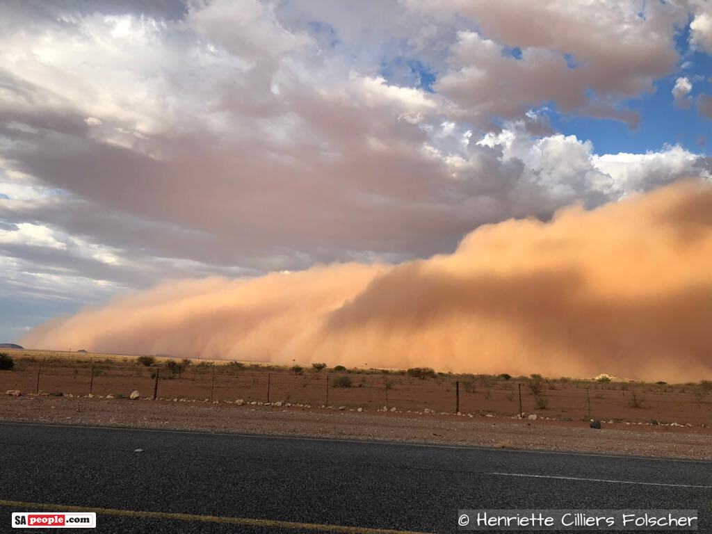 Photos of Incredible Dust Storm Sweeping Through Drought-Stricken ...
