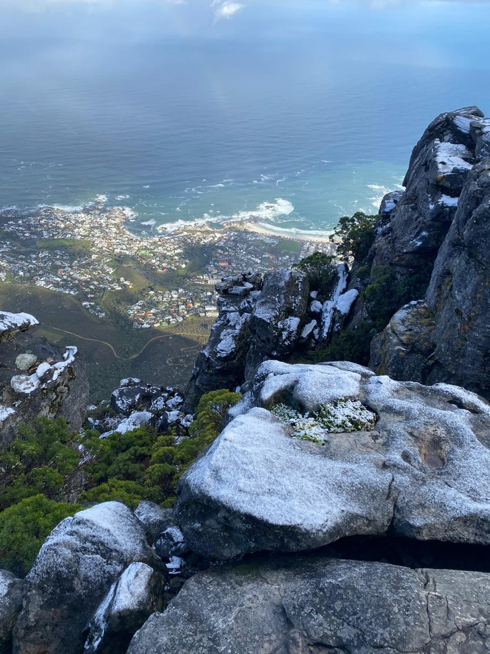 PHOTOS of Snow on Table Mountain as Cableway Opens Early in Cape Town ...