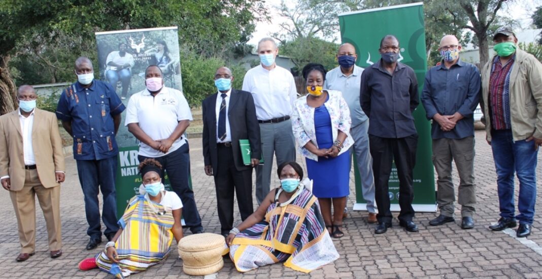 SANParks Signs 'Momentous' Agreement with Thulamela Descendants - SA People