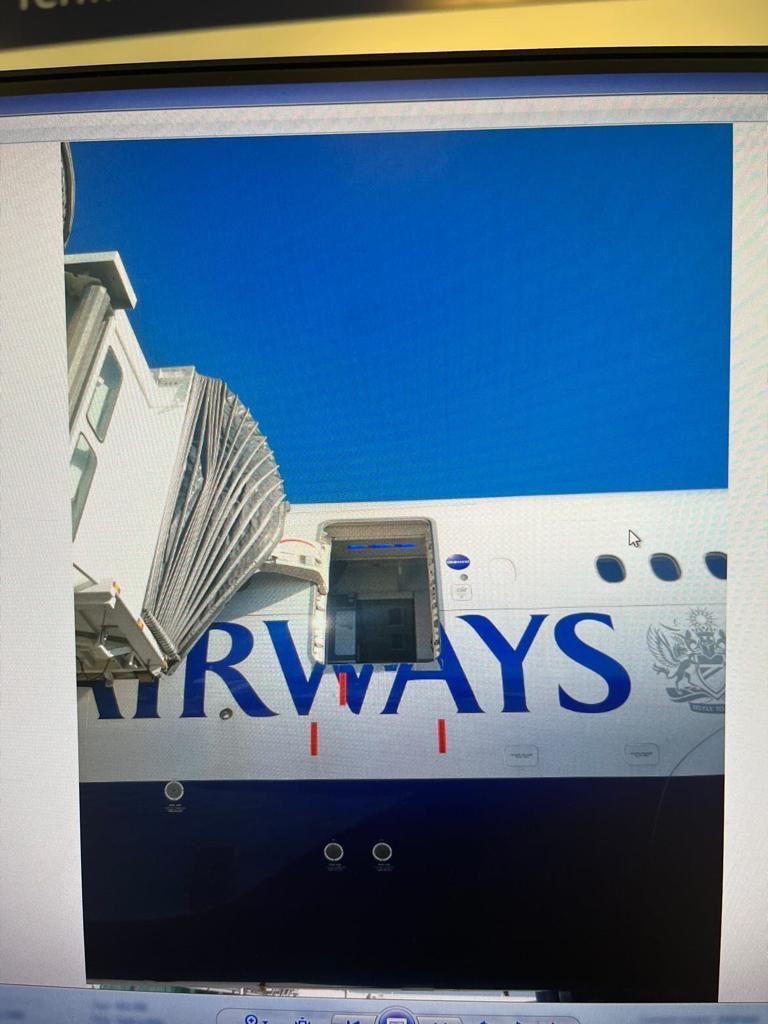 BA Door Ripped Off After Someone in Cape Town Forgot to Close the Door ...