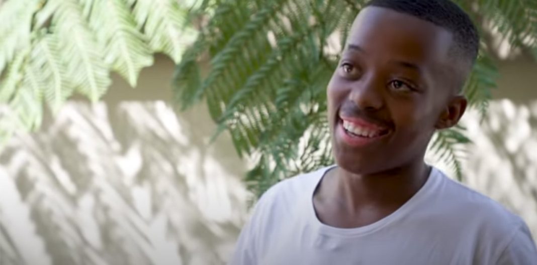 Carte Blanche meets an extraordinary motorcycle racer - SA People