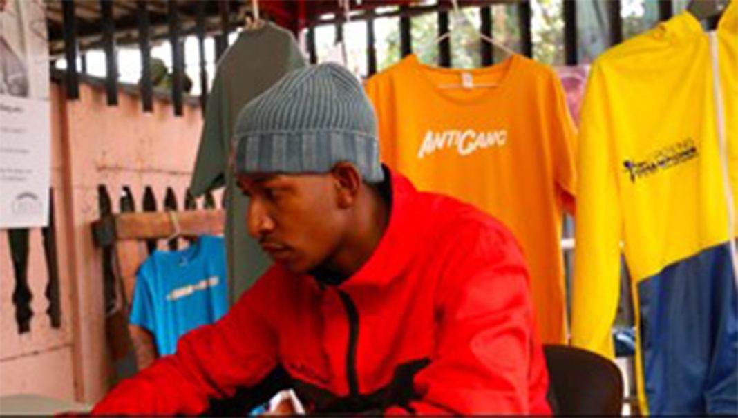 Watch | Young entrepreneur in Eldorado Park designs anti-gang fashion ...
