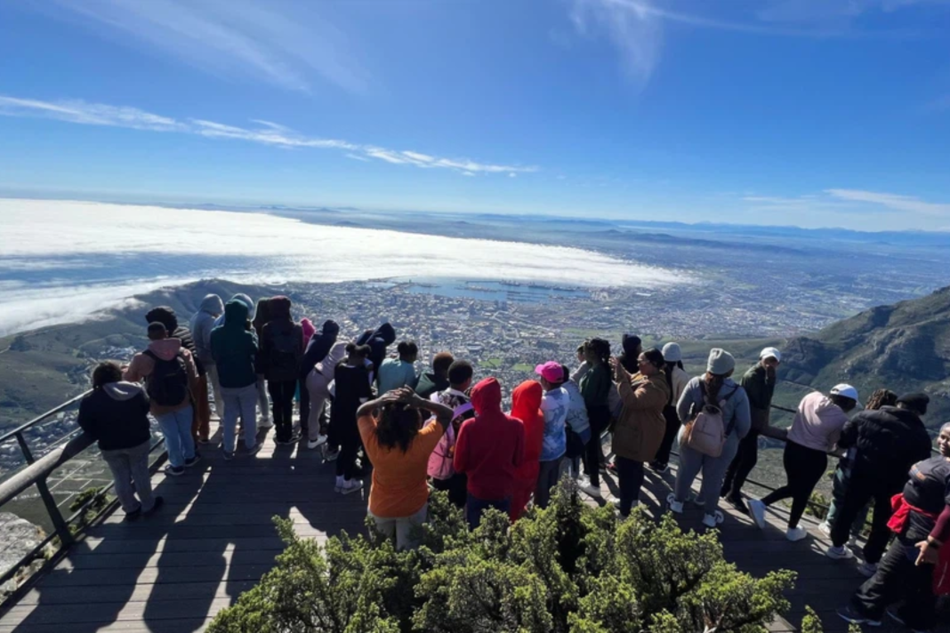 Table Mountain celebrates Mandela Day with special visitors