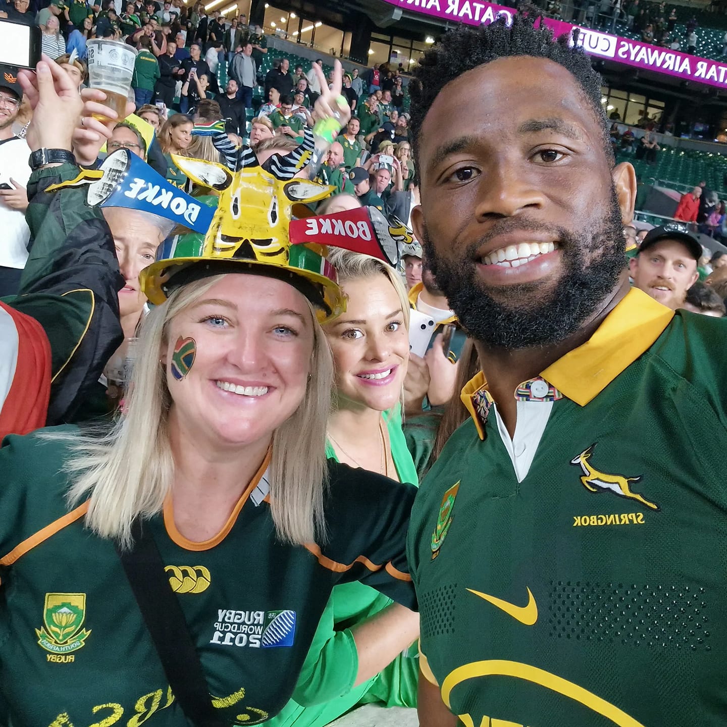 Proud Saffas bring Springbok fever to Twickenham: PHOTOS - SA People