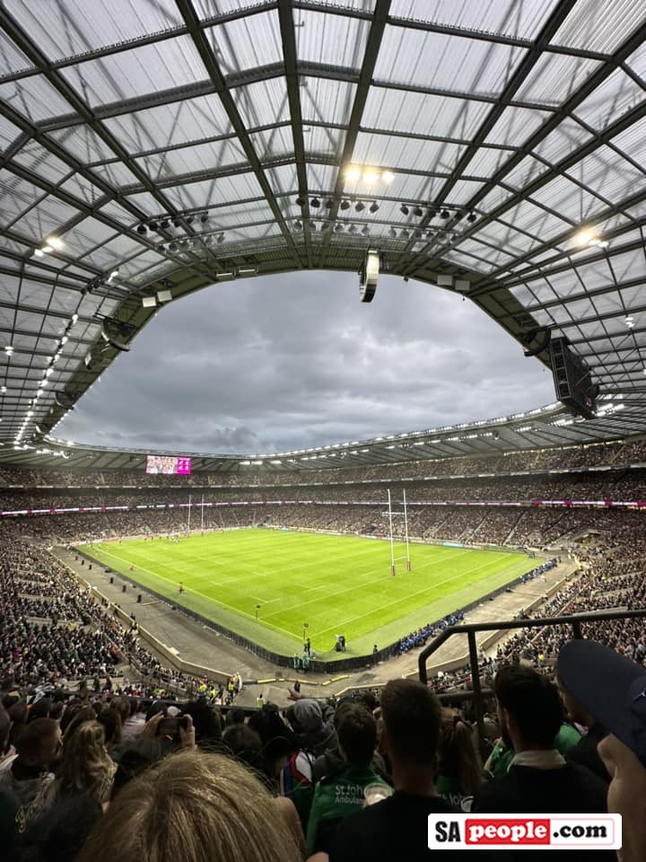 Proud Saffas bring Springbok fever to Twickenham: PHOTOS - SAPeople ...