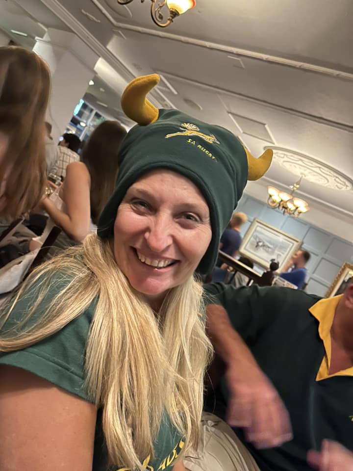 Proud Saffas bring Springbok fever to Twickenham: PHOTOS - SA People