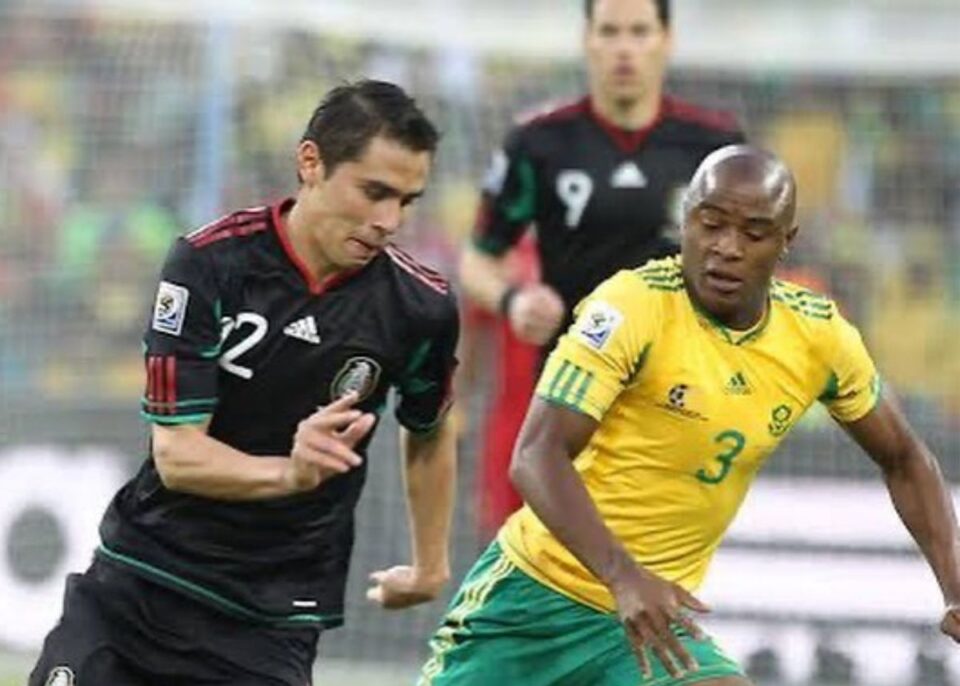 Chiefs legend weighs in on Bafana left-back debate - SA People