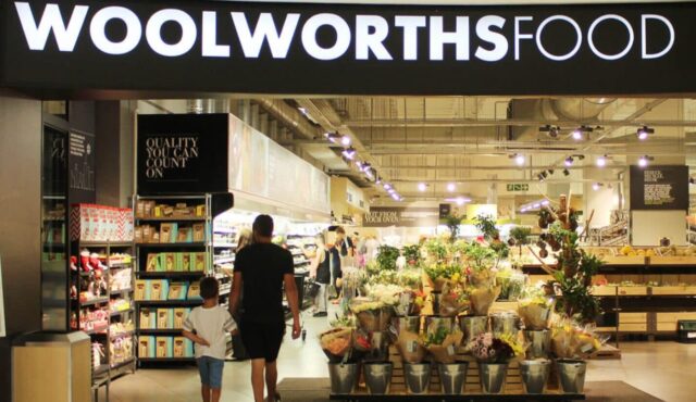 X users respond to Woolworths R2125 grocery bill - SA People
