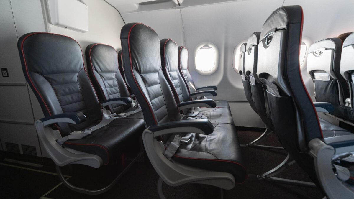 Four great tips for securing the best seats on planes - SA People