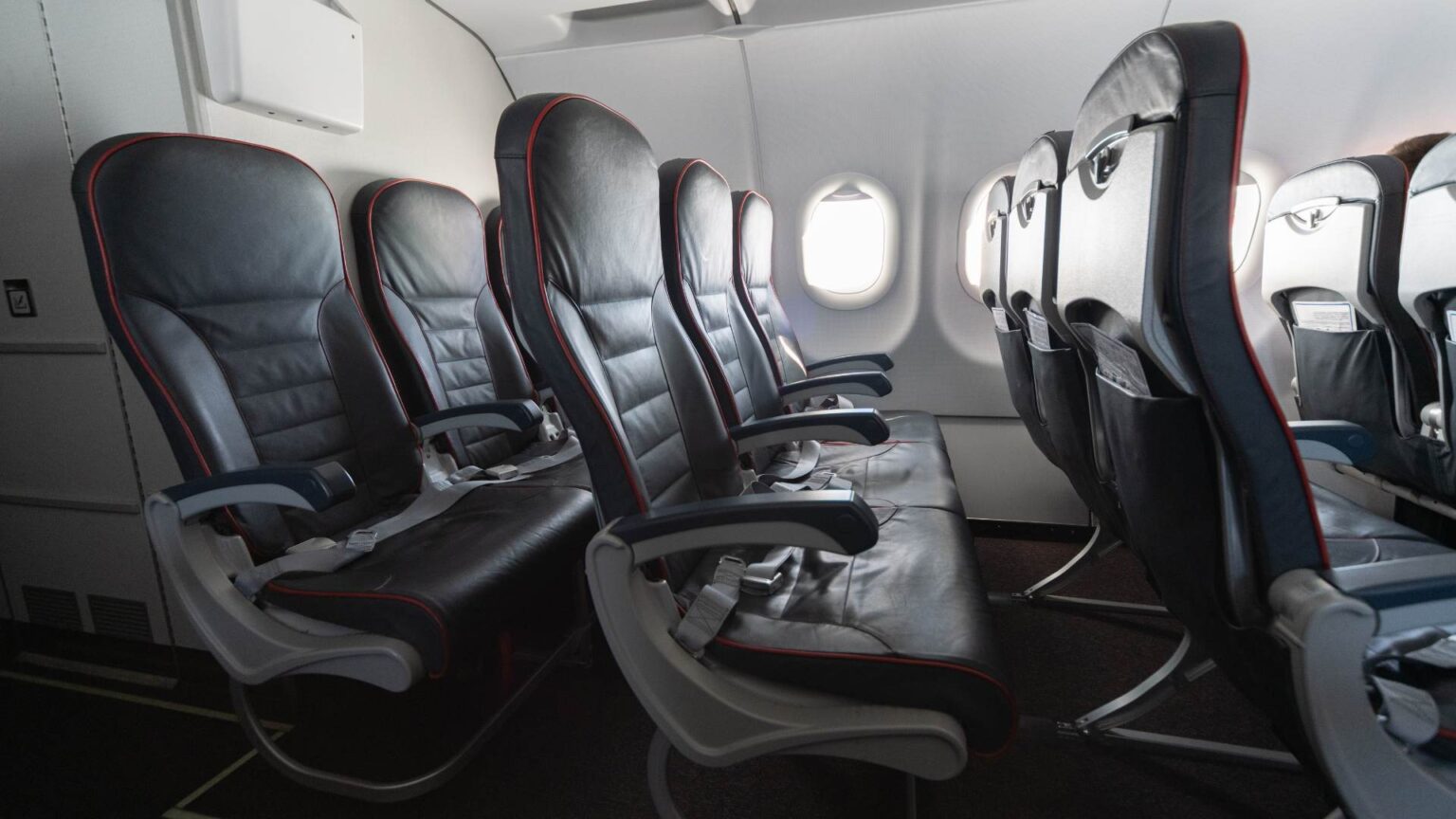 Four great tips for securing the best seats on planes - SA People